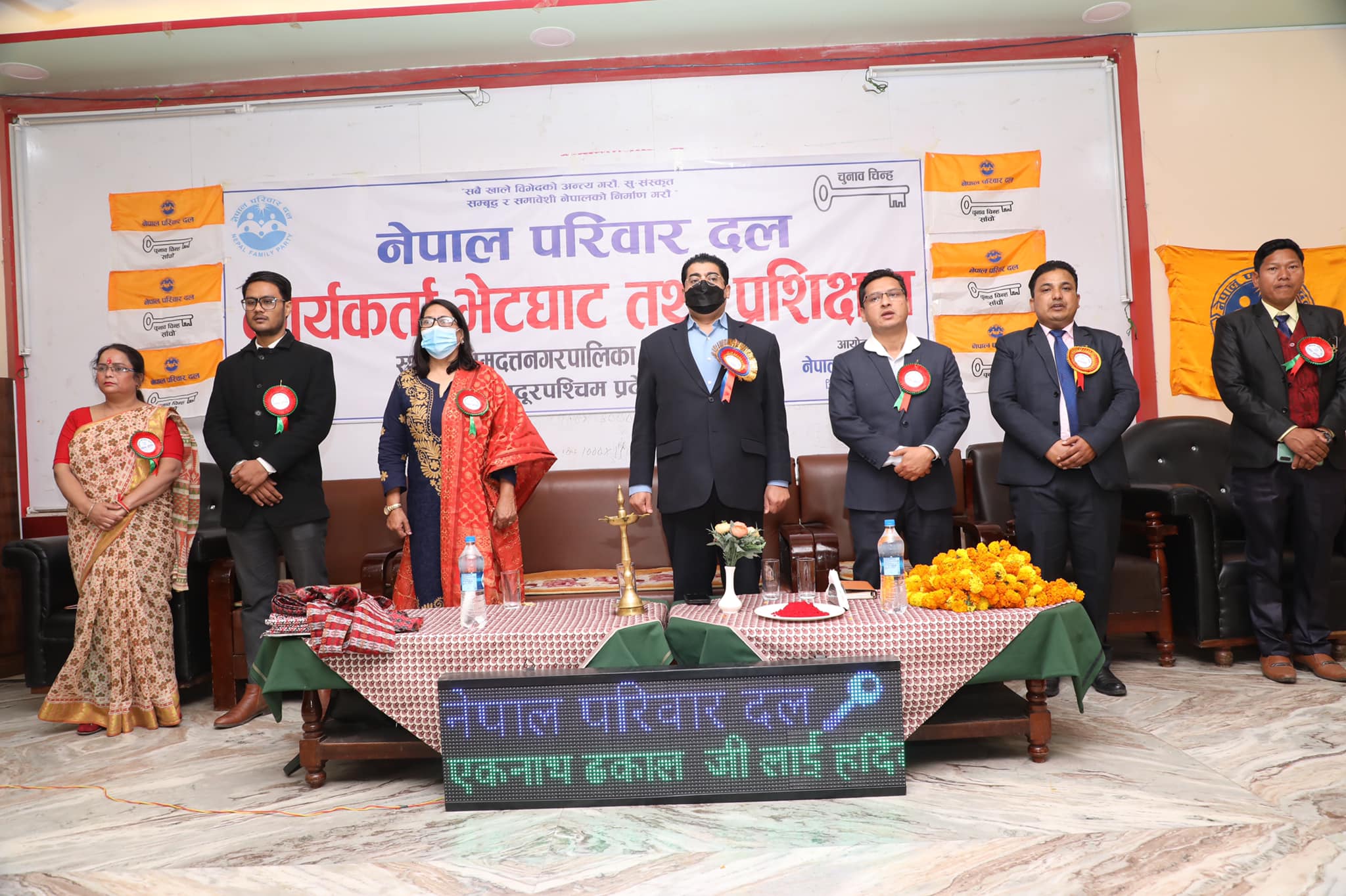 ठूला राजनैतिक दलहरुको द्वैत चरित्रका कारण मुलुक संकटमा : अध्यक्ष ढकाल