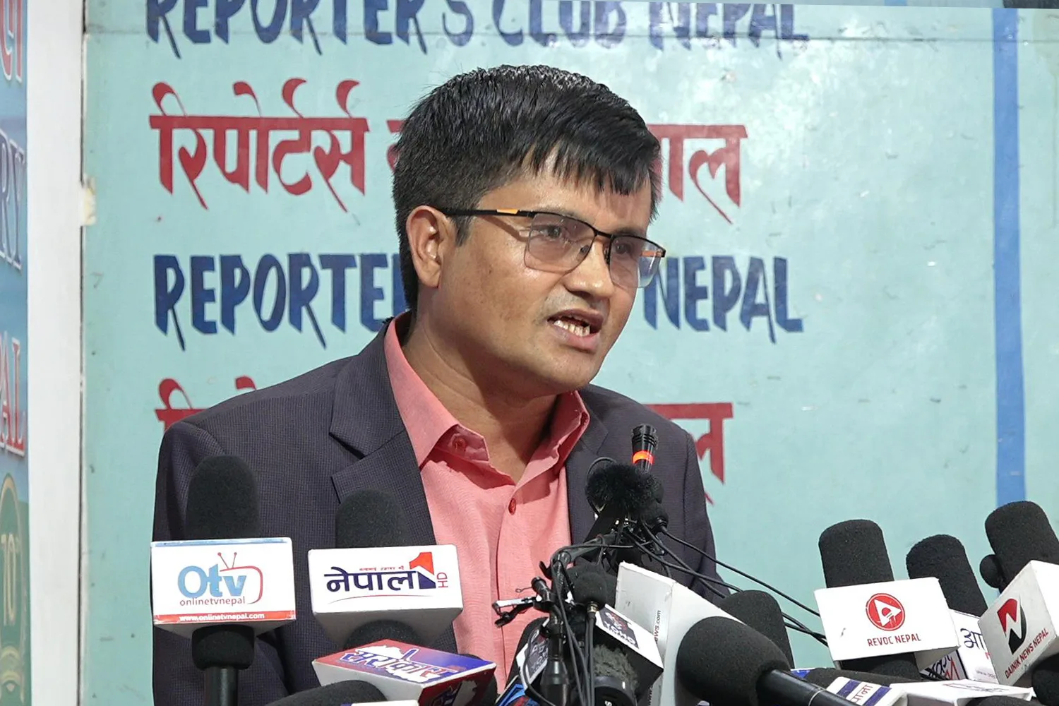 चीनको सहयोगमा नेपालमा बन्ने रेल परियोजनाले संसारलाई नै चकित पार्छः ...